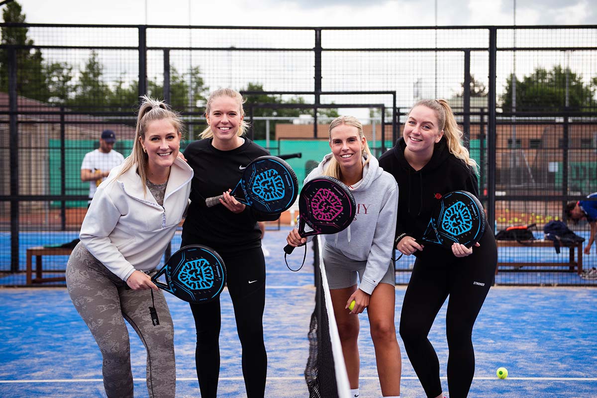 Padelclub Vlaardingen | Actieprijs € 16,80 (-30%) - Tripper.be