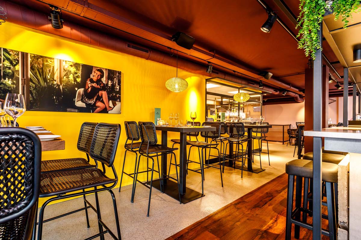 Mrs. Robinson | Actieprijs € 29,50 (-34%) - Tripper.nl