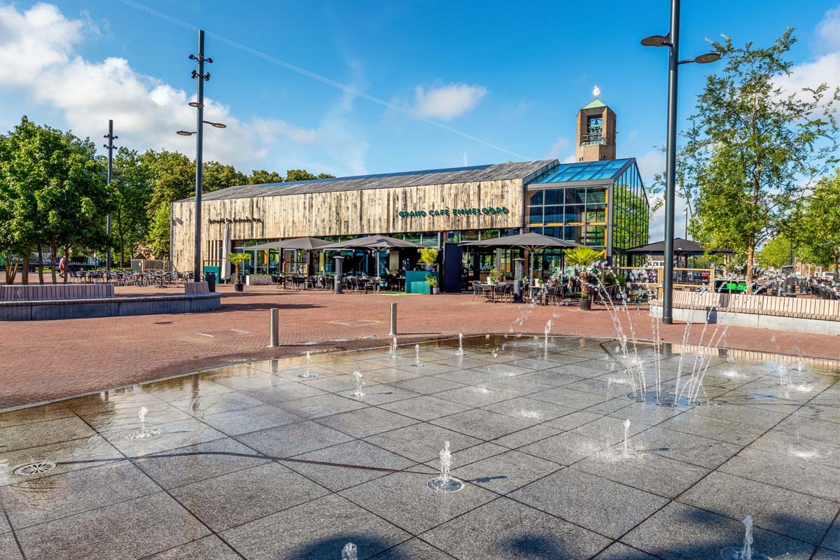 Diner Grand Café Emmeloord | Actieprijs € 19,50 (-42%) - Tripper.nl