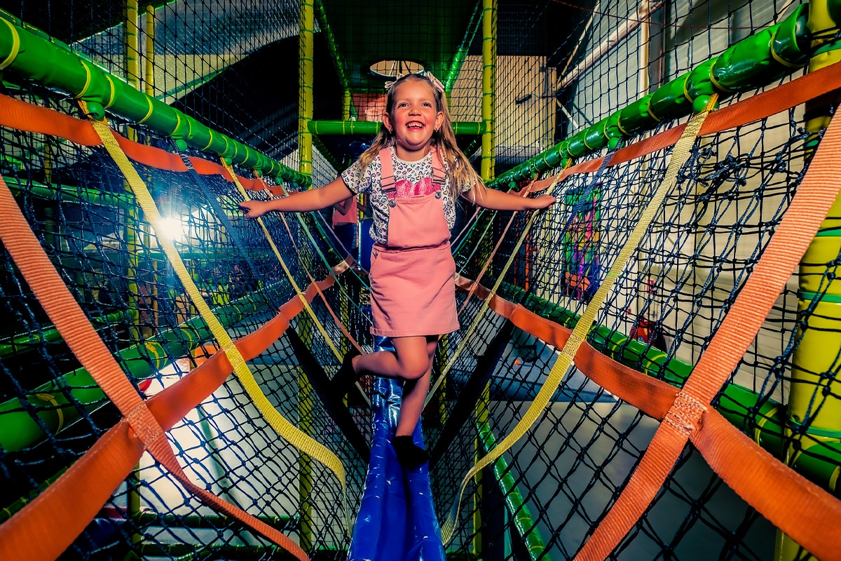 Monkey Town | Actieprijs € 6 (-40%) - Tripper.be