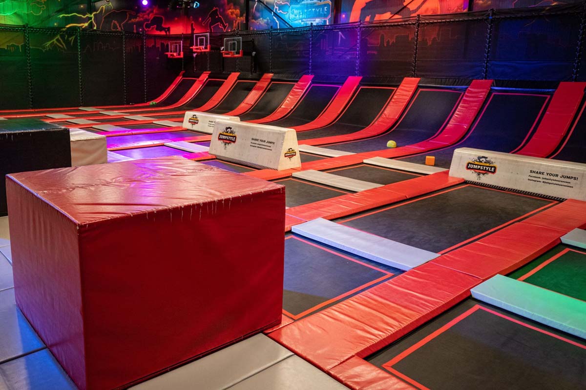 Jumpstyle Heerenveen | Actieprijs € 9,95 (-23%) - Tripper.nl